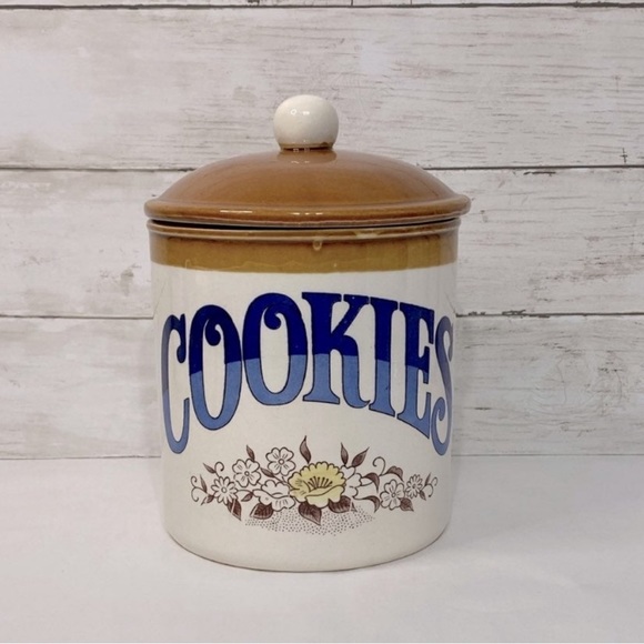 Kitchen | Vintage Farmhouse Country Ceramic Cookie Jar | Poshmark